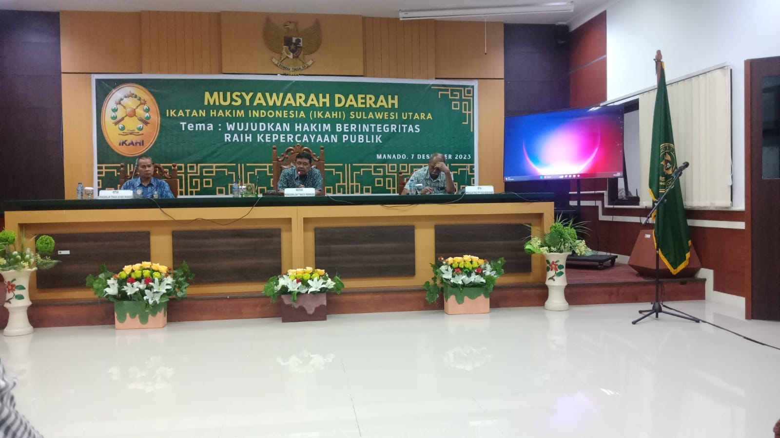 KPA Tutuyan Ikuti Musyawarah Daerah Ikatan Hakim Indonesia (IKAHI ...